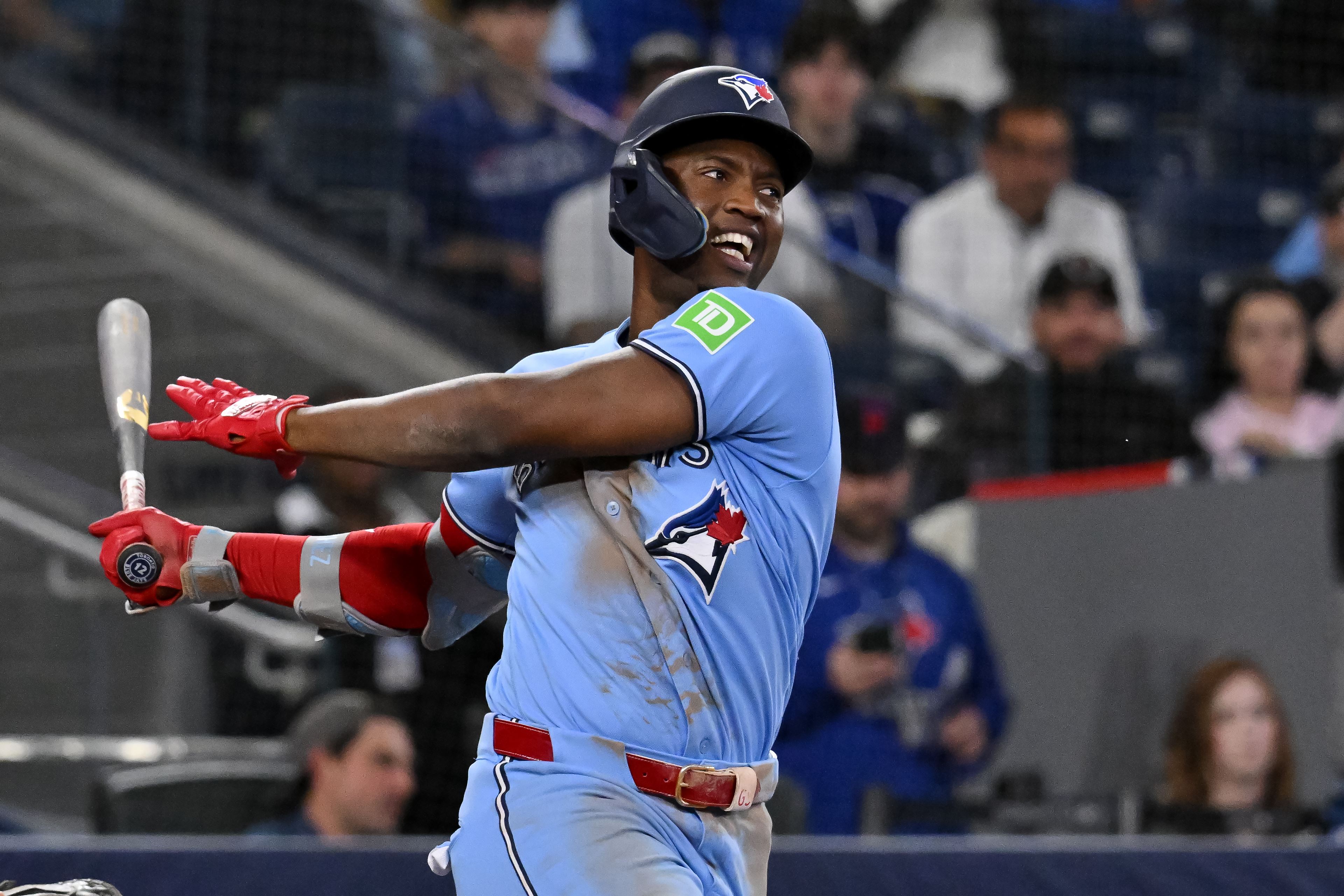 Blue Jays player's wrist bruised by ball from young fan