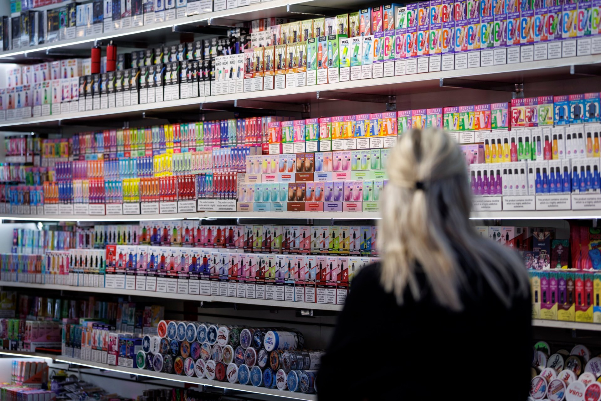 Disposable vapes still cause bin lorry fires a year into ban