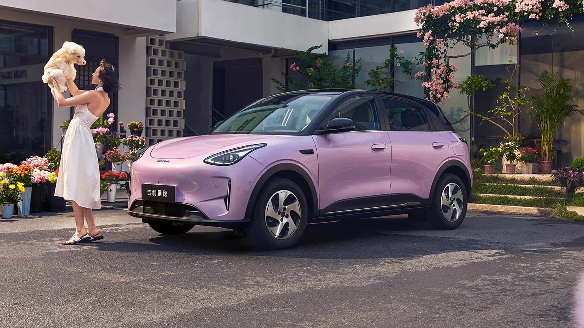 China's best-selling car just got better and cheaper