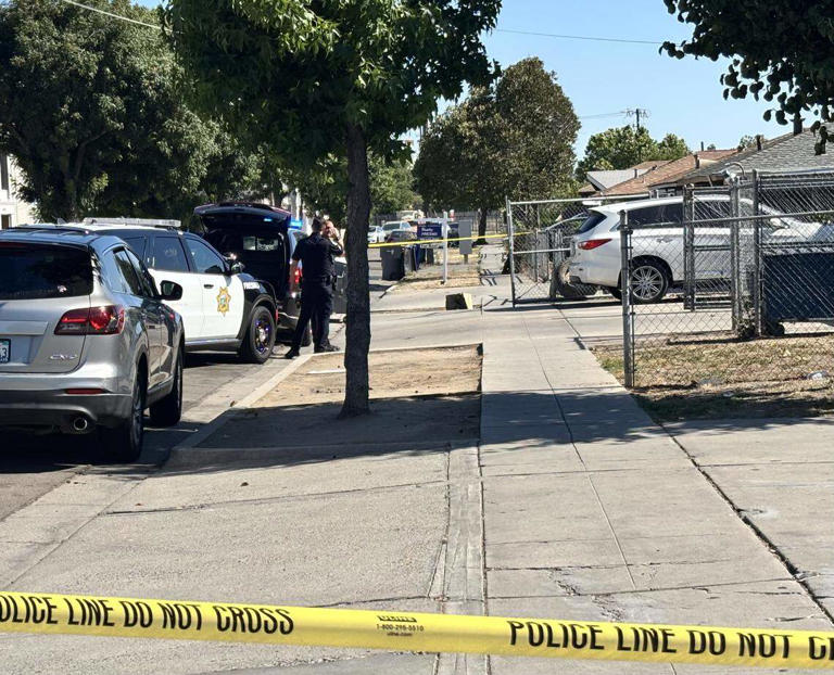 35-year-old man injured after Fresno apartment shooting, police say