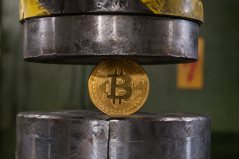 Will bitcoin break below $73,000 as ETF outflows hit bulls hard?