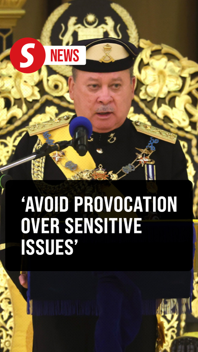 King urges politicians to watch their words, avoid provocation