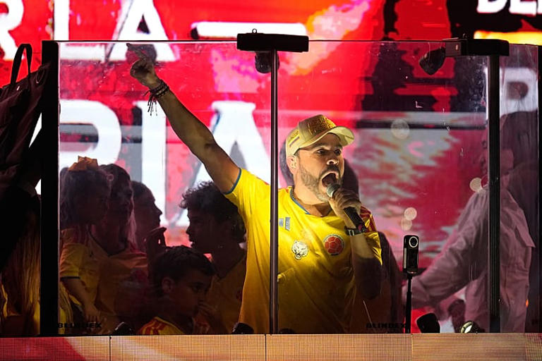 Elecciones en Colombia: De la Espriella desafía a Cepeda y pone en ...