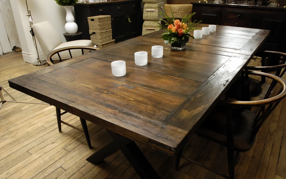 Sustainable farmhouse tables that fit your life