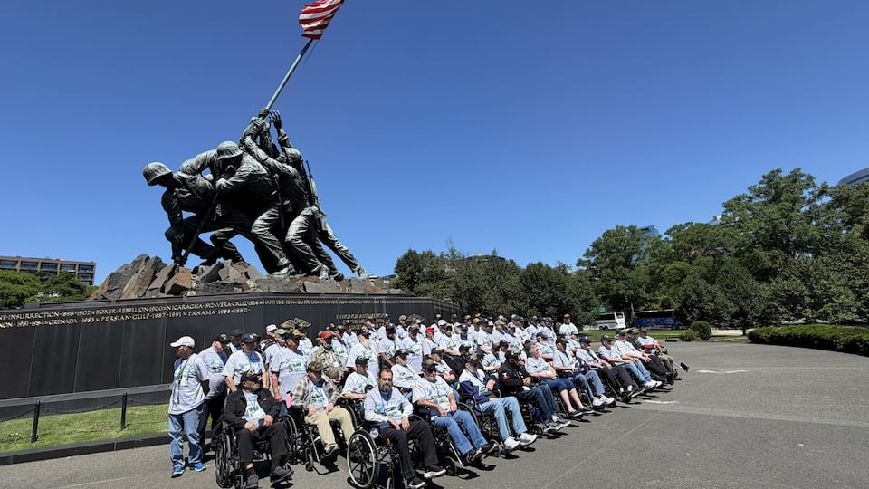 First honor flight of the year returns home