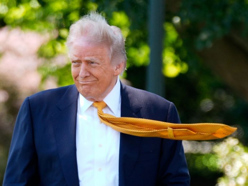 Donald Trump in der Klemme: US-Präsident droht nach "Hummer-Revolte ...