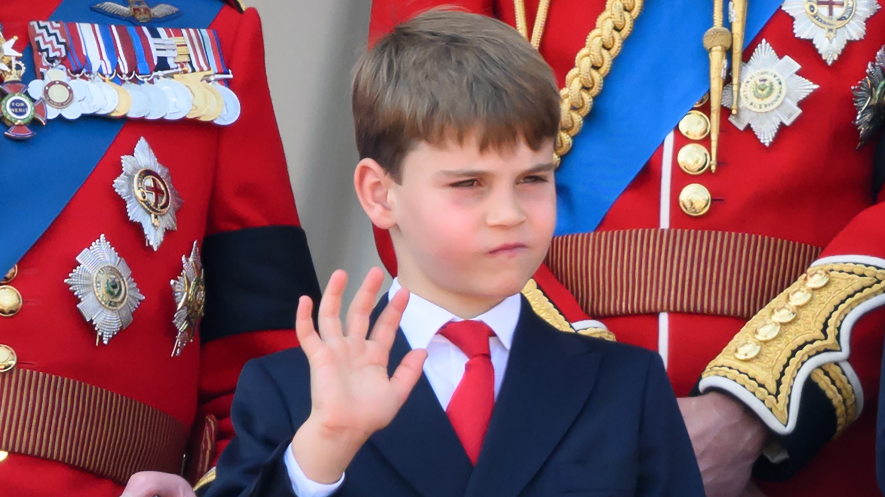 Prince Louis's go-to snack makes a mess in the car - and it was Queen ...