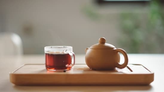 Dietitian breaks down the difference between morning and evening tea ...