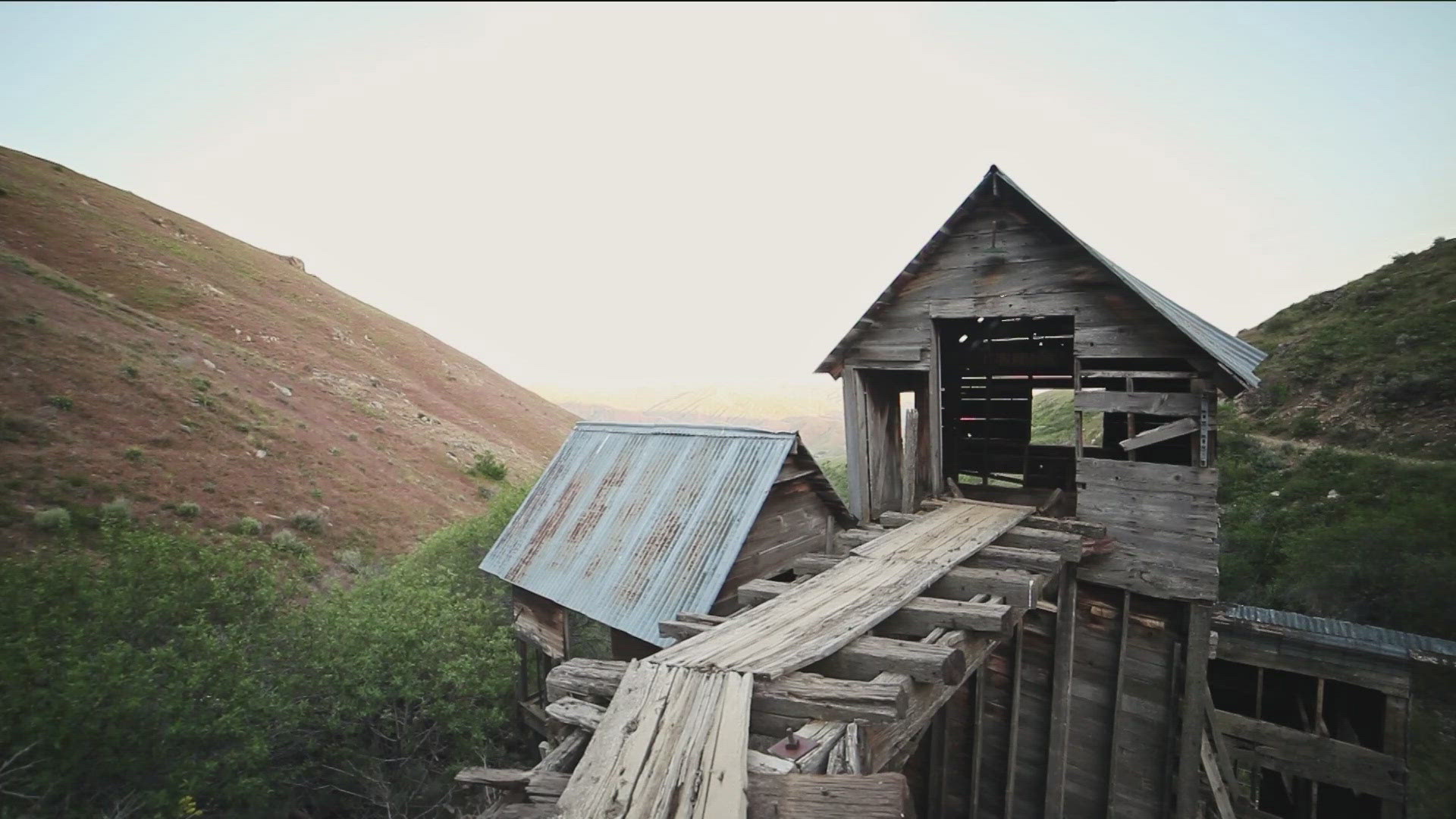 Exploring Idaho: Abandoned mine brings hikers into the Boise Mountains