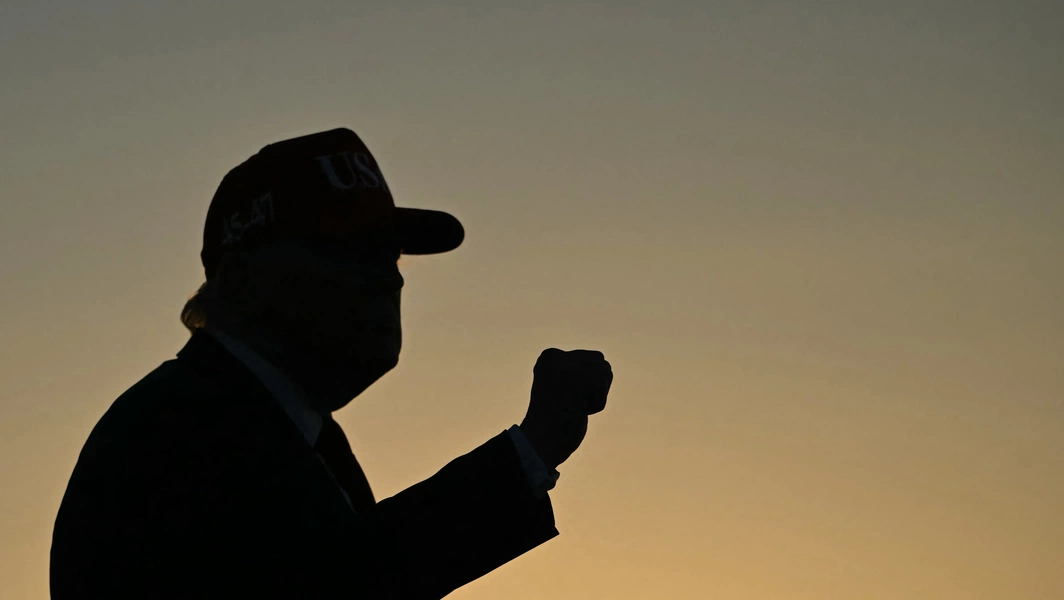 Polls show Trump approval at record low before midterms