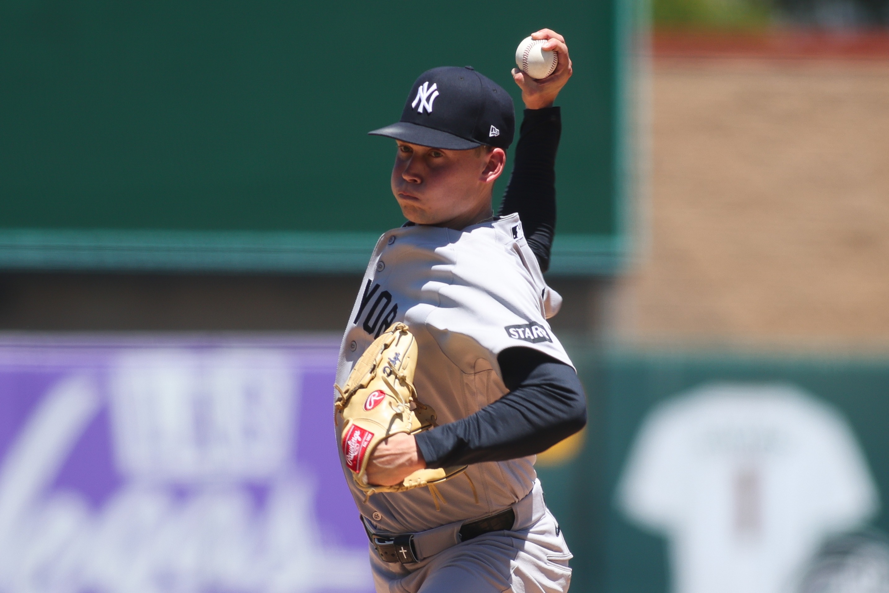 Will Warren found creative way to stay loose as Yankees poured on runs ...
