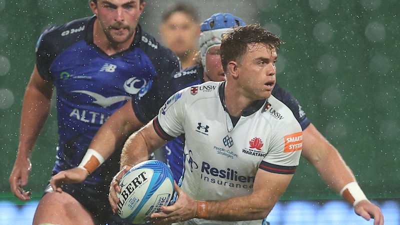 Kellaway exits Waratahs as Gordon blow rocks Wallabies