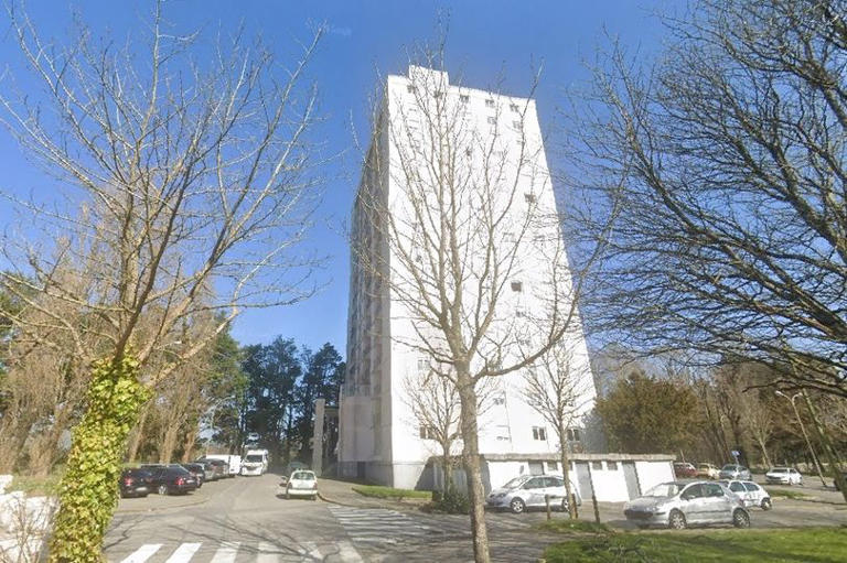 Tragedy as 10-year-old child falls from fourth floor of apartment in ...