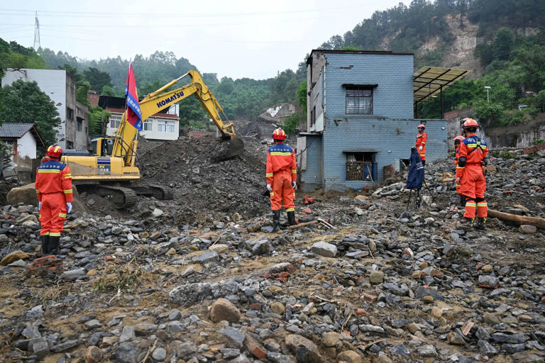 China enters its flood season; heavy rain expected in the south