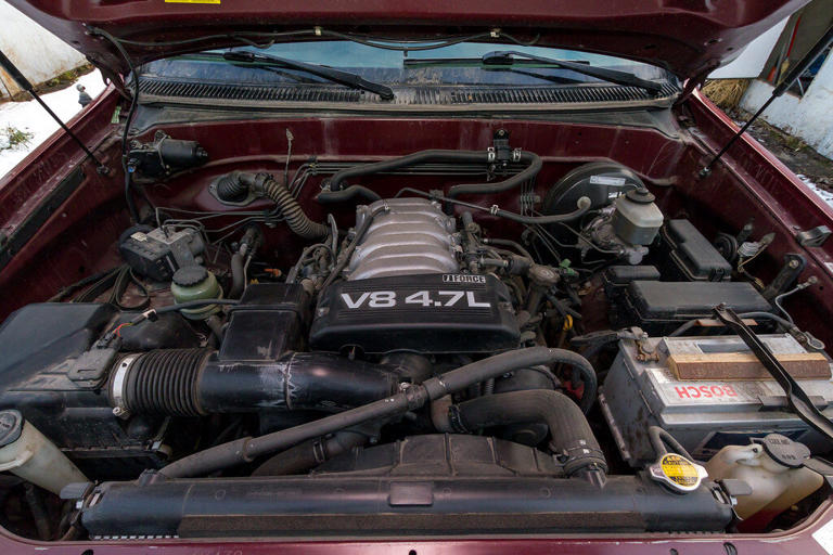 Toyota expands recall over persistent engine debris problem