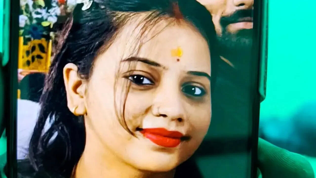 'Insufficient dowry': Lucknow woman found dead at matrimonial home ...