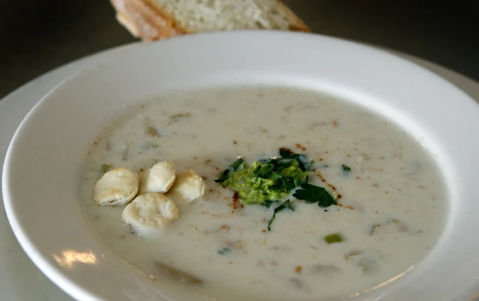 Chowder secrets every seafood lover should know
