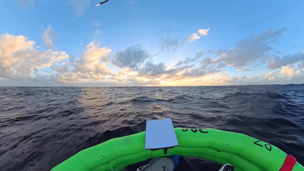 Starship booster lands in Indian Ocean following test flight