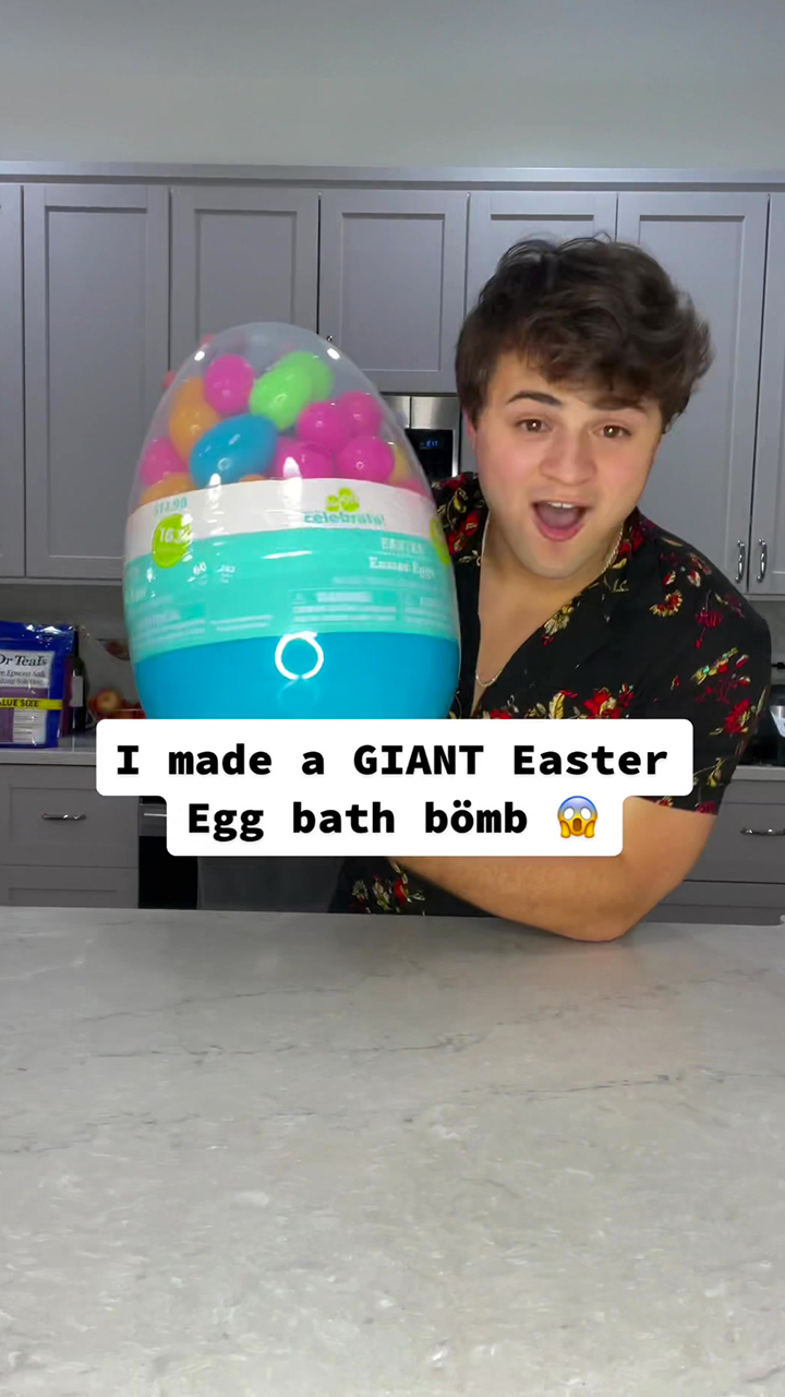 Giant Easter egg bath bomb DIY: Crazy experiment reveal