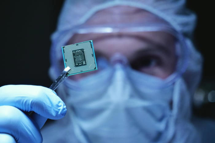4 chip stocks that look like brilliant buys