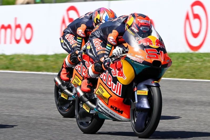 Hasil Moto3 Italia 2026: Brian Uriarte menang perdana, Veda makin dekat ...