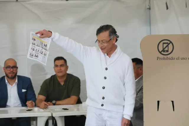 Alejandro Gaviria reaccionó a la denuncia de presunto fraude en la ...