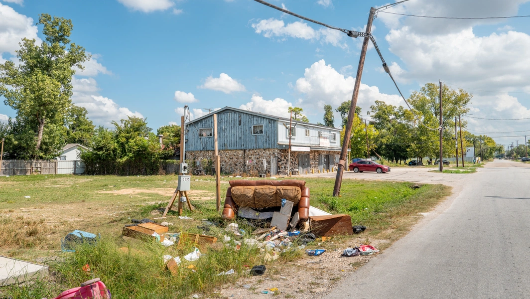 10 US states facing significant livability challenges