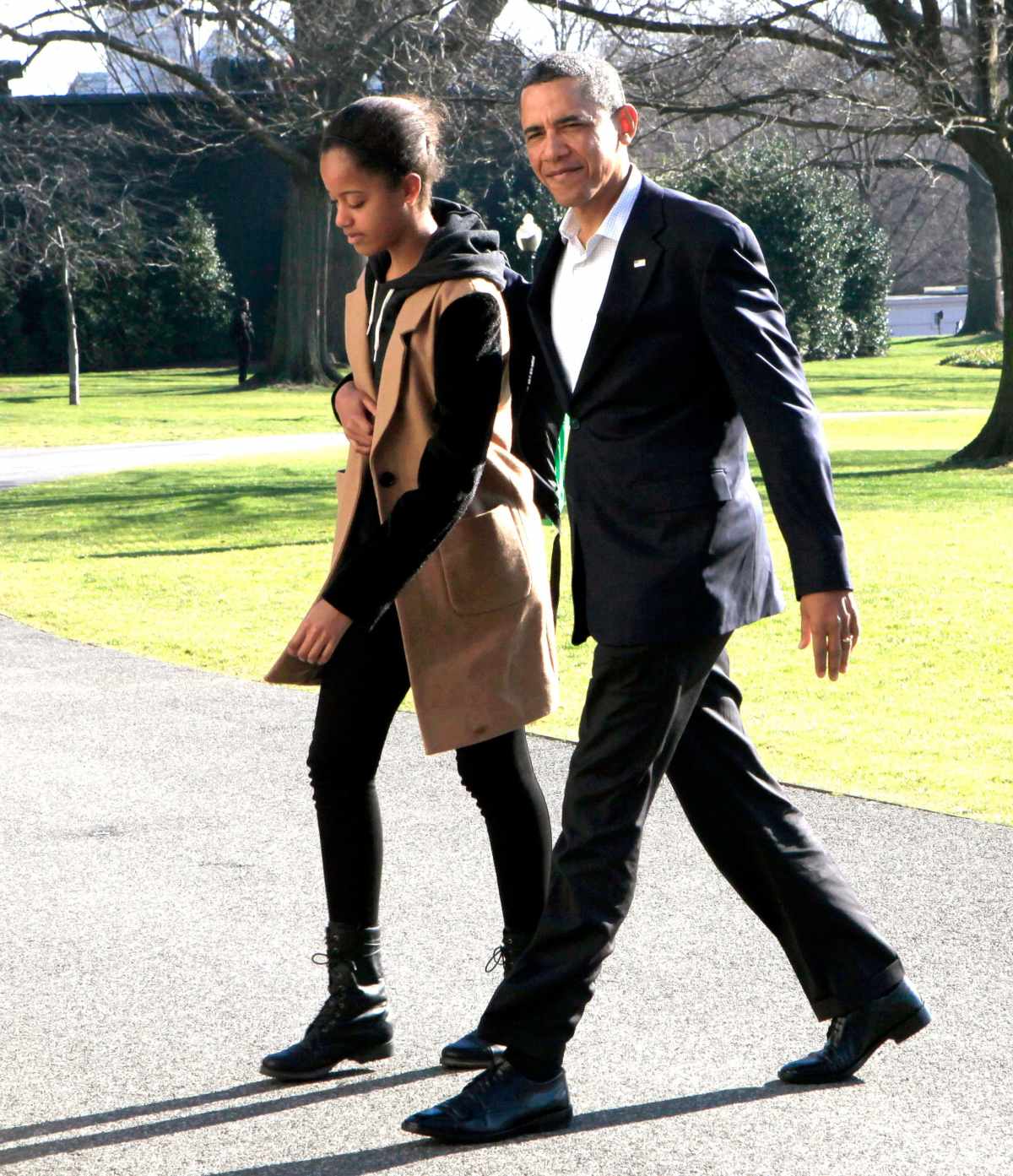 Michelle Obama claims daughter Malia will never invite her and Barack ...