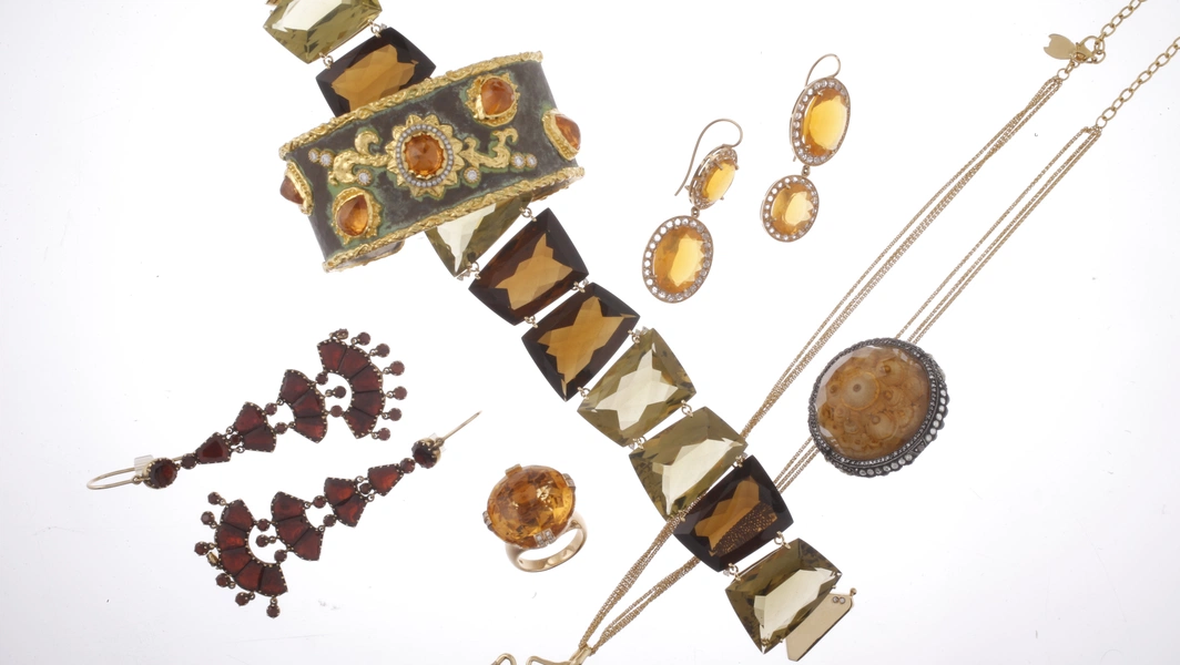 6 notable vintage jewelry pieces and auction values