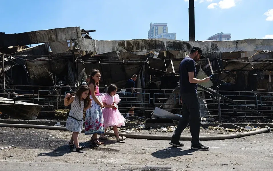 Zelensky warns of imminent Russian strike as NATO unity tested