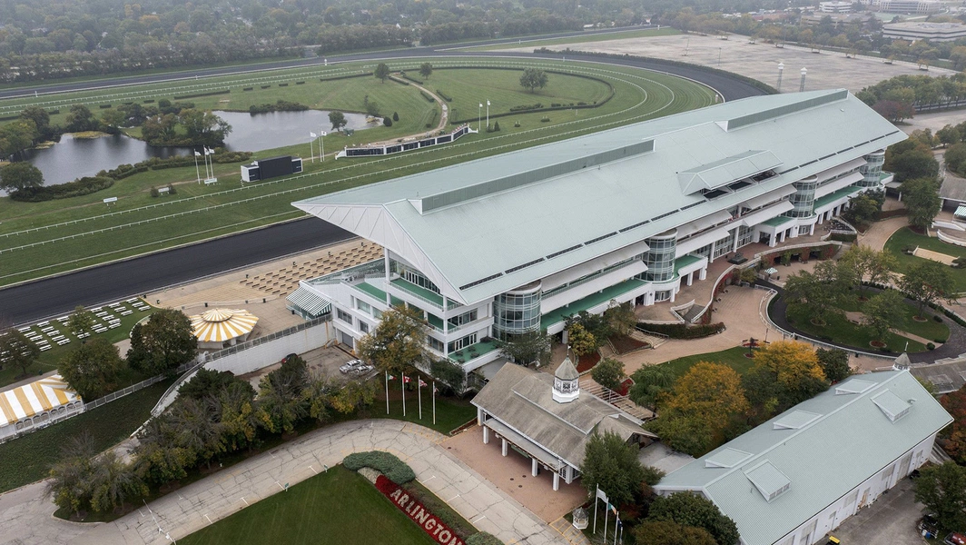 Illinois lawmakers push last-minute plan for Bears stadium