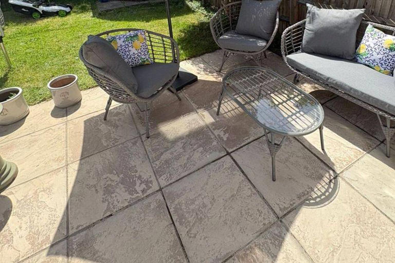I clean my patio every summer with 2-ingredient solution that works ...