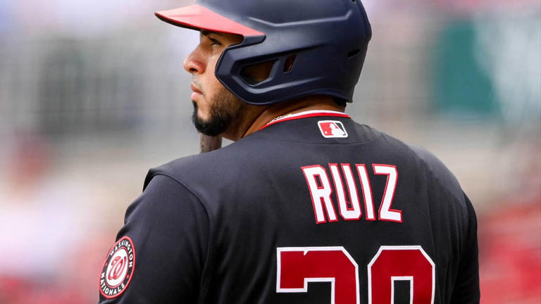 Keibert Ruiz's resurgence powers scrappy Nats past Padres