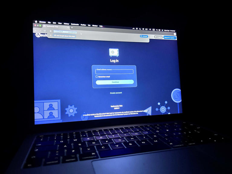 I ditched Google's ecosystem with these 5 self-hosted apps—and I'm ...