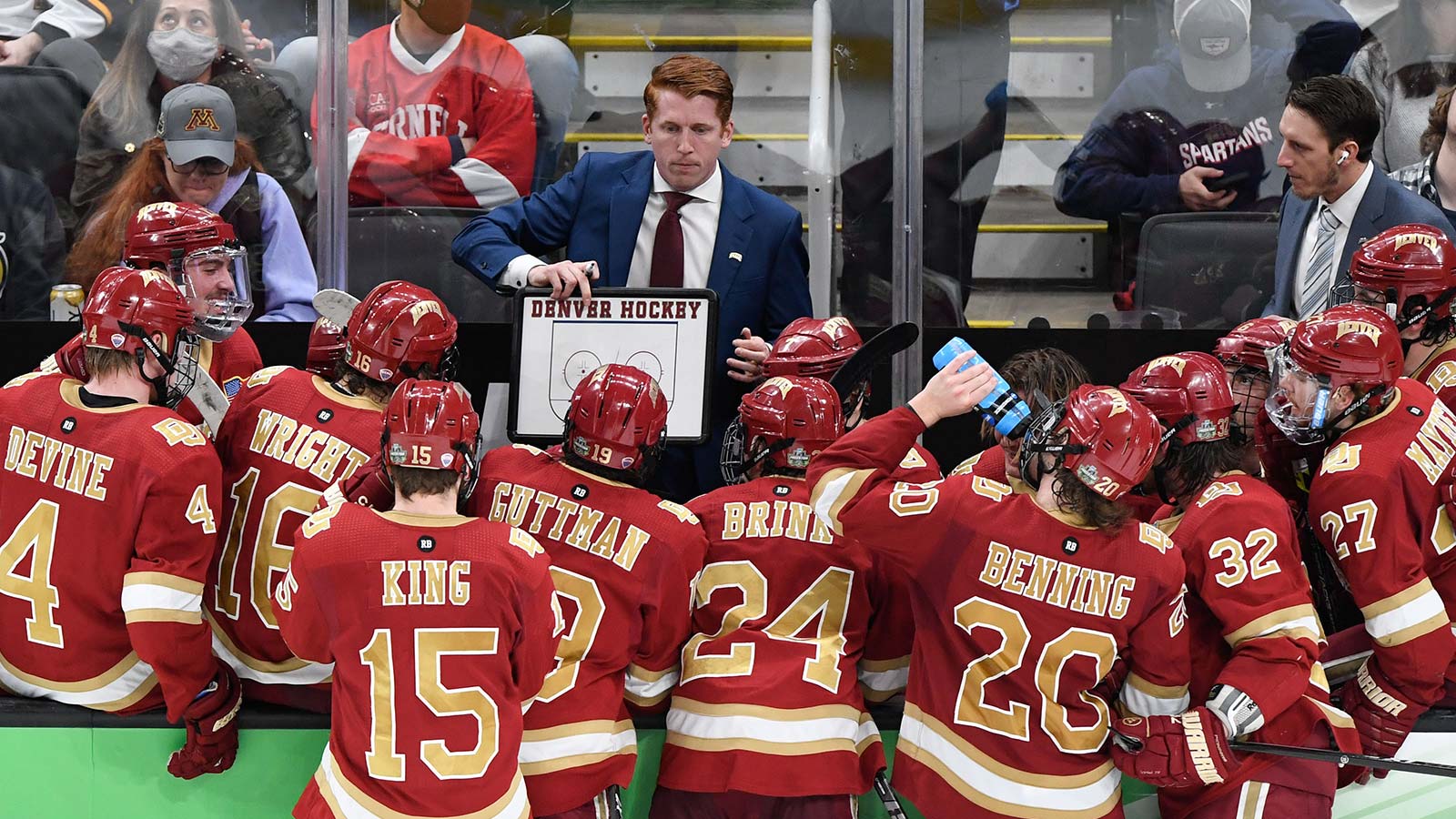 Insiders dump cold water on David Carle rumors to Maple Leafs
