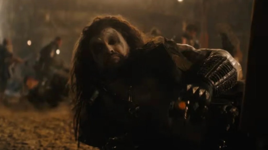 Supergirl's Lobo popcorn bucket is practically an action figure but has ...
