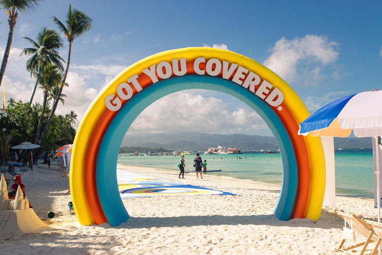 Boracay shores overtaken by the Philippines' longest beach towel ...