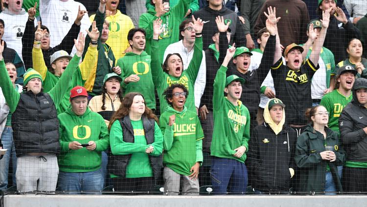 Oregon beats Oregon State 4-1, advances to NCAA baseball super regionals
