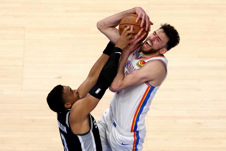 Symbole d’un Thunder dans la tourmente : Holmgren a été fantomatique au ...