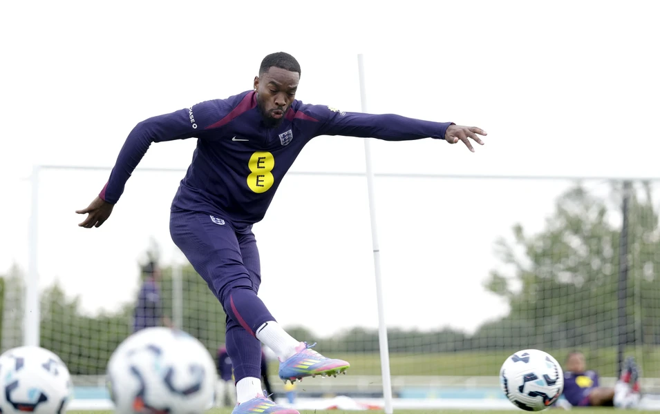 Toney cleared for England's World Cup travel despite bail