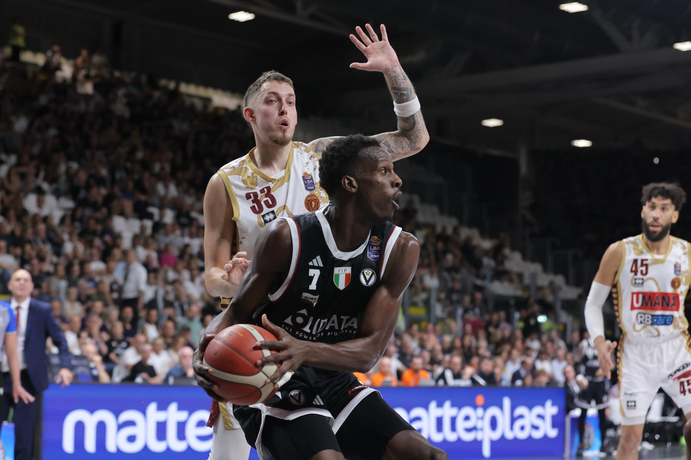 Virtus ancora con le spalle al muro. Niang e Morgan, le frecce per Jako