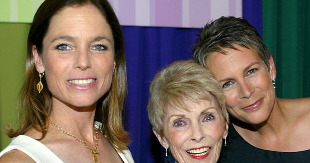Jamie Lee Curtis announces death of actor sister Kelly aged 69