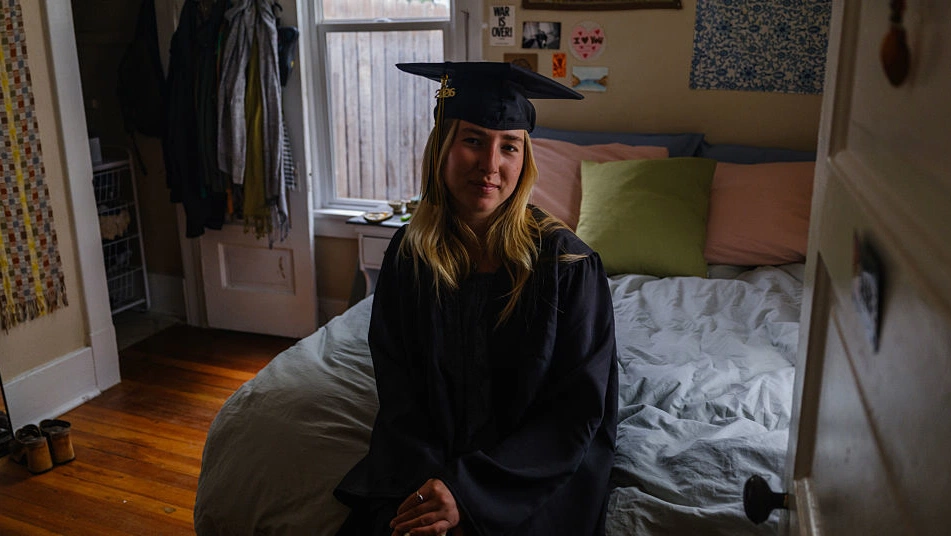 7 college degrees graduates regret most