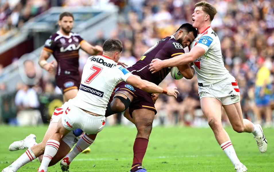 Broncos face finals fight as Dragons snap 295-day drought