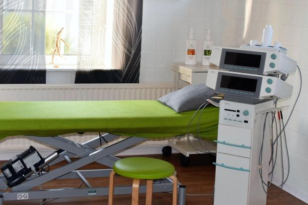 Pervert physio who pulled patient's underwear down without reason ...