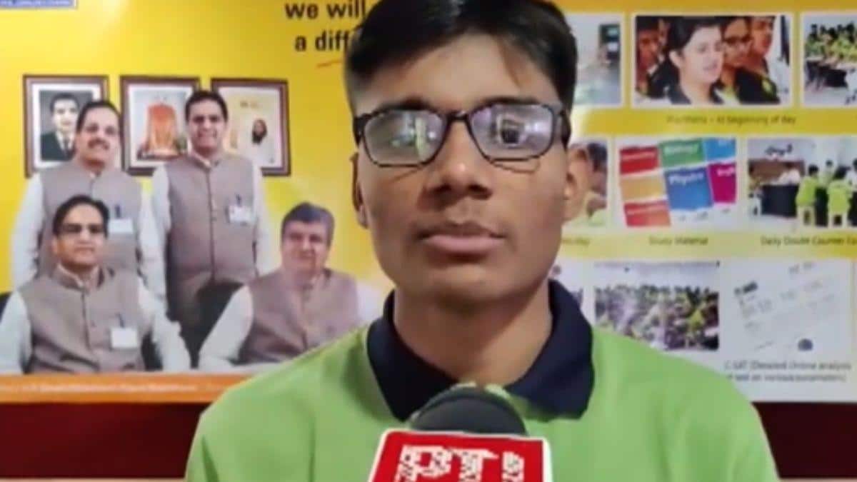 No social media helped crack exam: JEE Advance topper Shubham Kumar