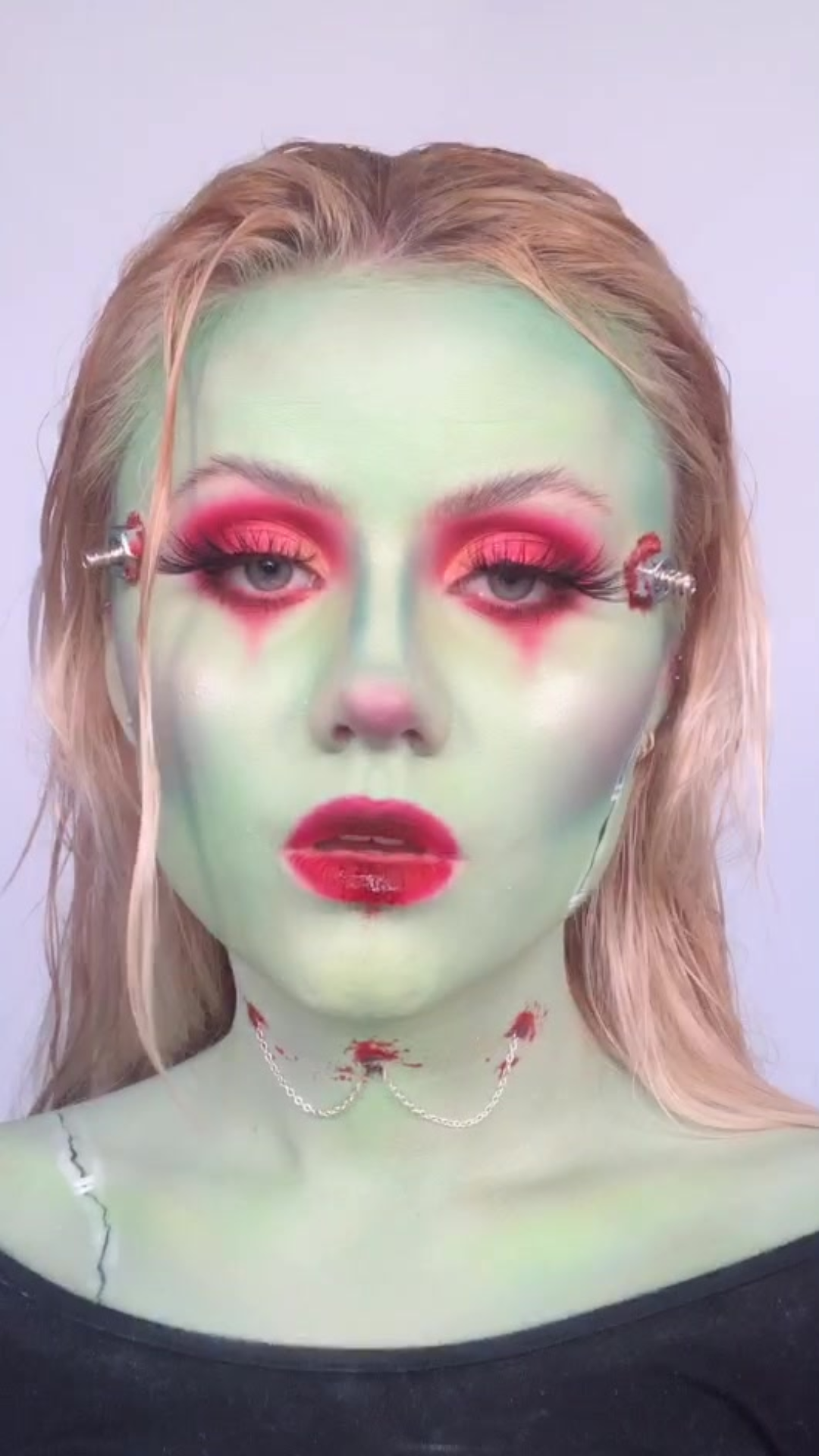 The makeup details behind this spooky glam transformation