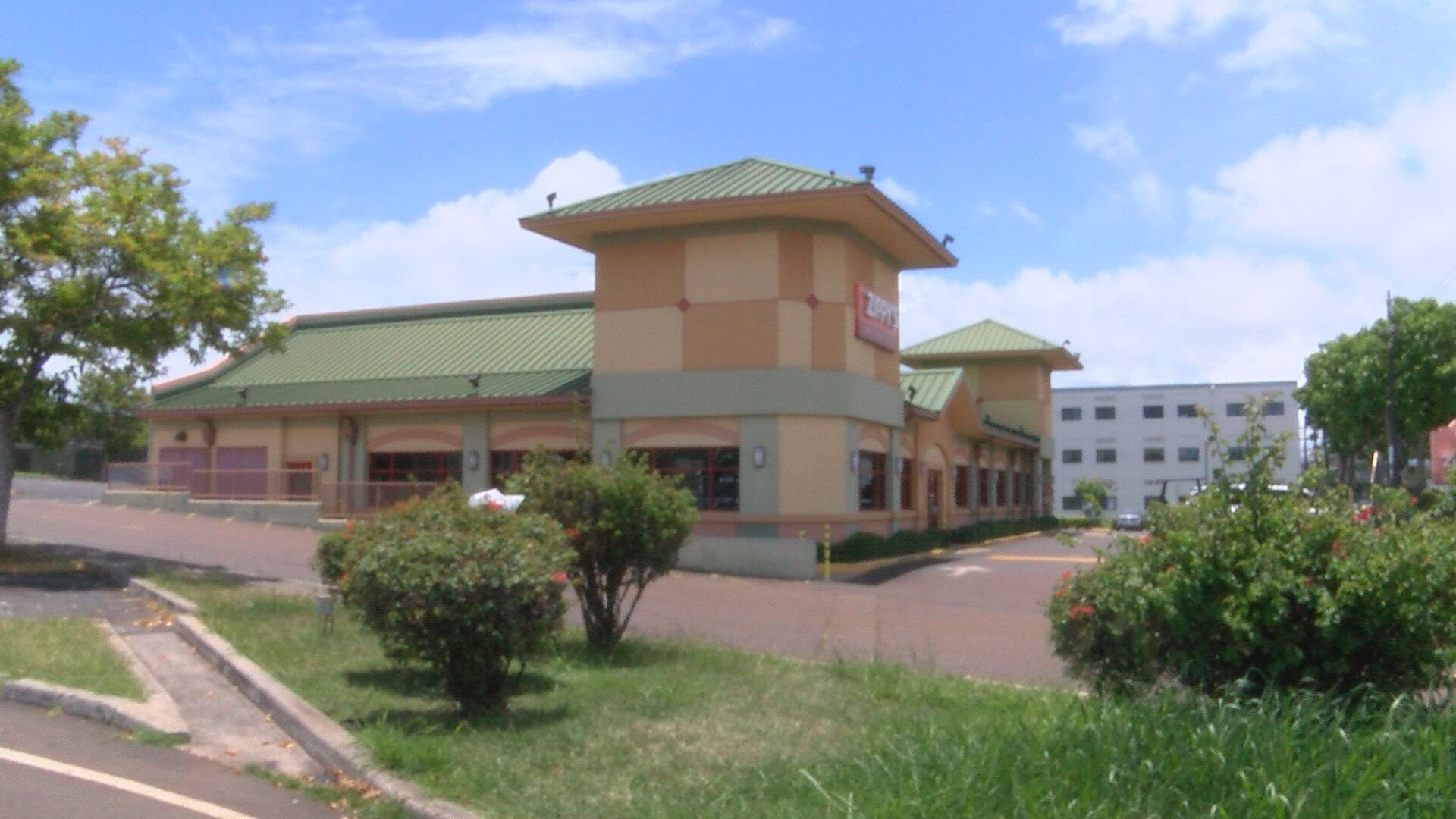 Plans for new Costco, Zippy’s closure in Waipahu met with pushback