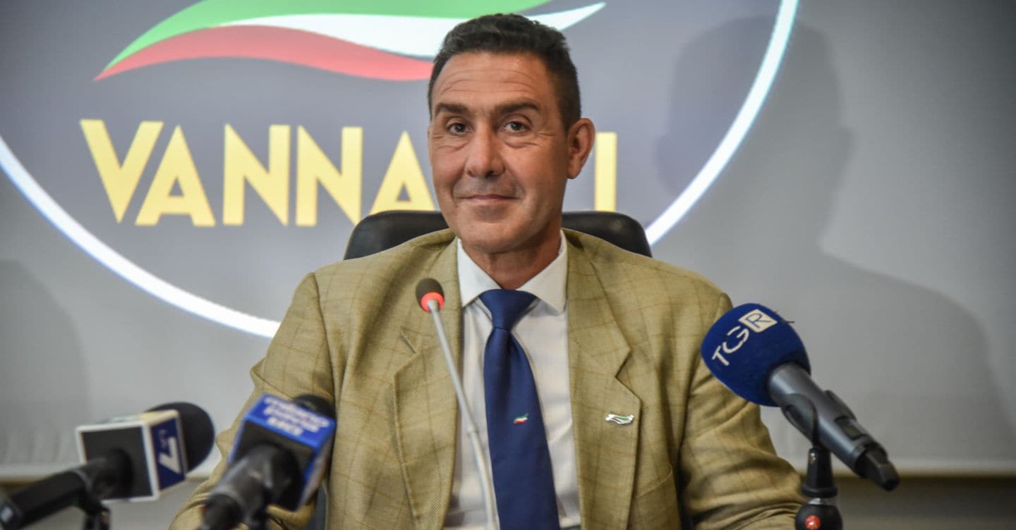 Vannacci alza la posta con il centrodestra: presto nostro candidato per ...
