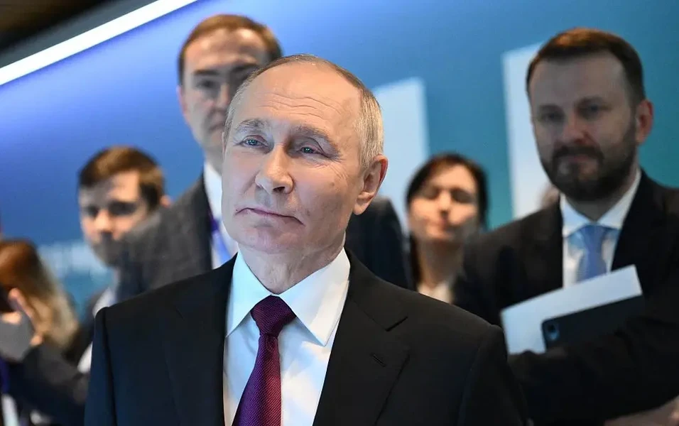 Leaked files reveal Kremlin-linked plan to seed AI with propaganda
